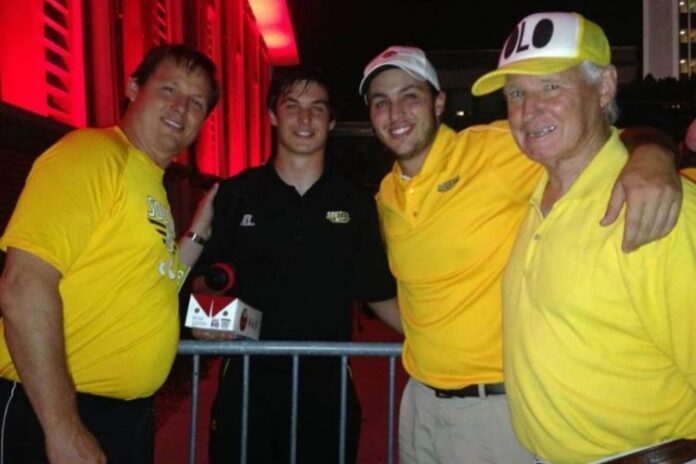 Nick Mullens Parents: Who Are Suzanne And Mark Mullens? - Players Bio