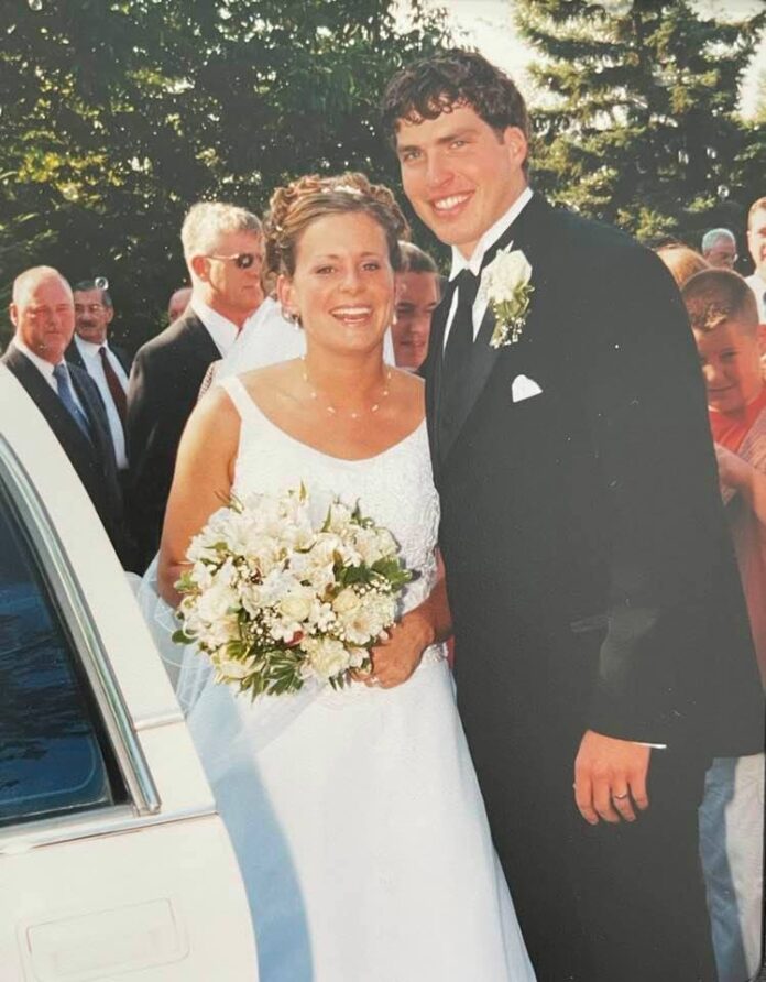 Alex Grinch Wife: Becky Blaser Is A Former Athlete - Players Bio