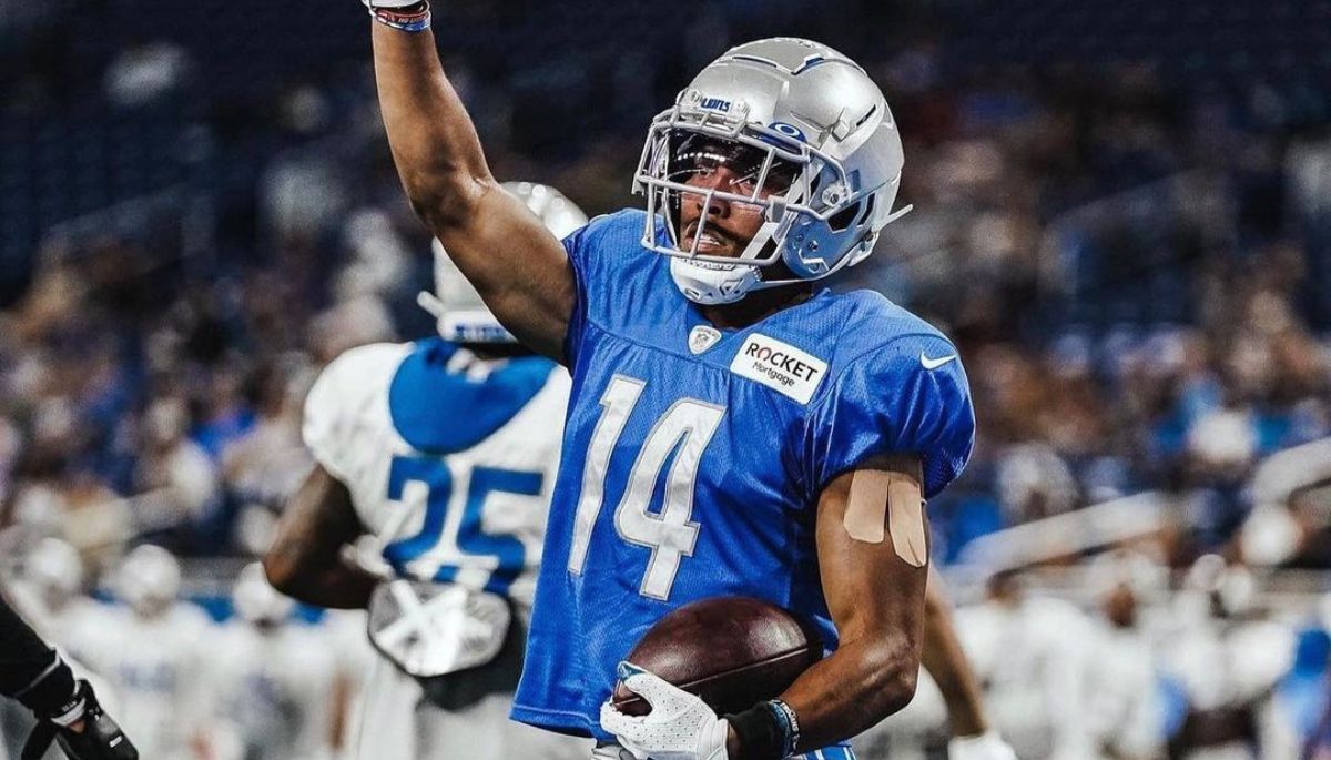 Amon Ra St Brown Parents John And Miriam Are His Inspiration - Players Bio