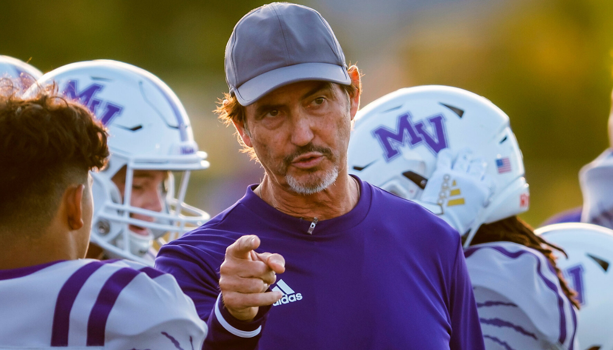 What Is Art Briles Net Worth? Income, Salary And Contract - Players Bio