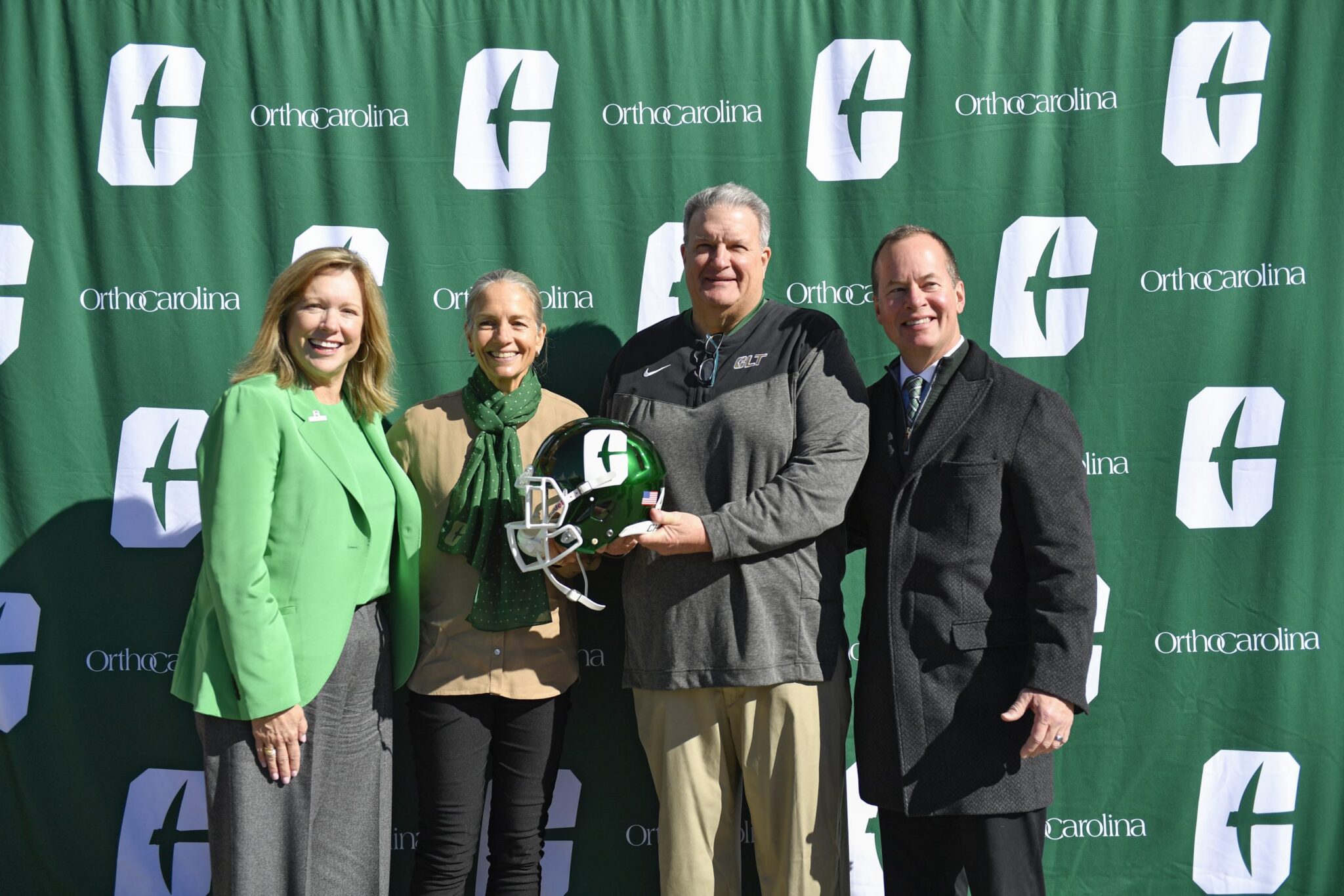 Biff Poggi Wife: Meet Amy Poggi & Their Children - Players Bio
