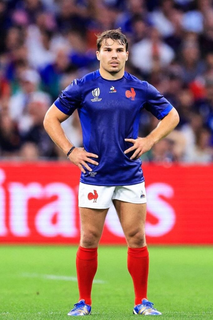 Antoine Dupont Wife: Is He Married Or Dating Anyone? - Players Bio