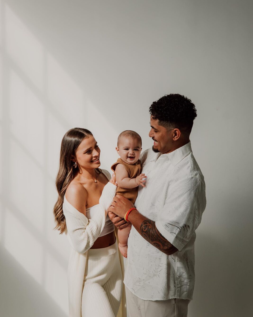 Does Penei Sewell Have Sister? Meet Brother Gabriel, Nephi, And Noah ...