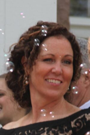 Who Is Sarah Tasker, Steve Tasker Wife? Wikipedia And Age - Players Bio