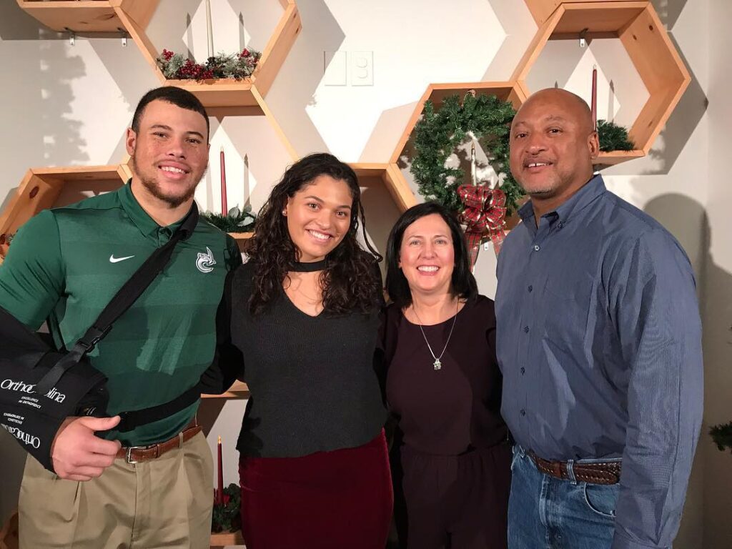 Alex Highsmith Parents: Who Are Sam And Pam Highsmith? - Players Bio