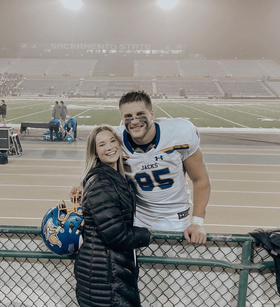 Who Is Baylee Jandahl? Tucker Kraft Girlfriend Turned Fiancee - Players Bio