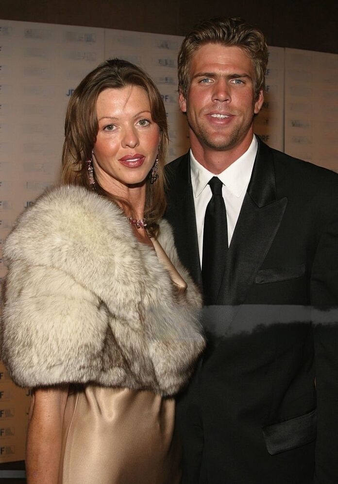 Gary Hall Jr Wife: Is He Married To Girlfriend Lara Pezza? - Players Bio