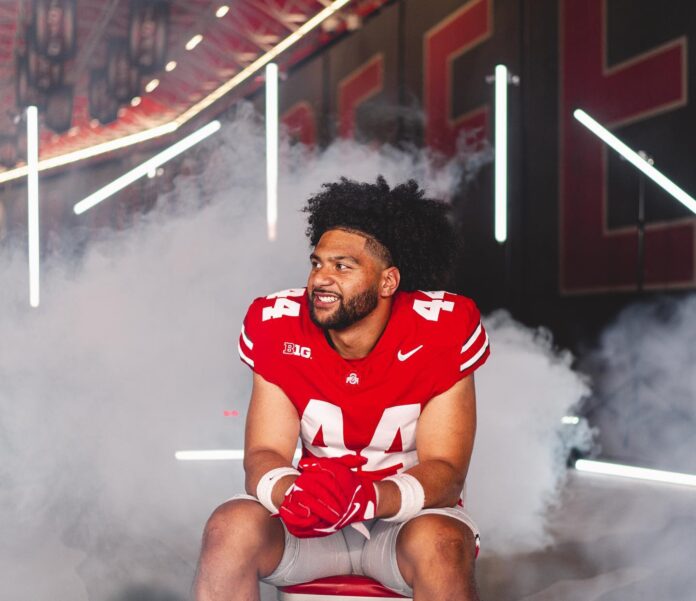 JT Tuimoloau Ethnicity And Nationality: Where Is He From? - Players Bio