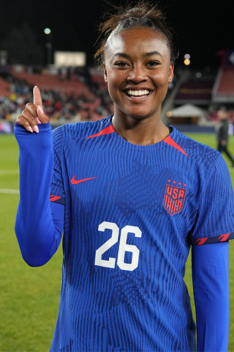 Jaedyn Shaw Ethnicity And Nationality: Is She Asian? - Players Bio