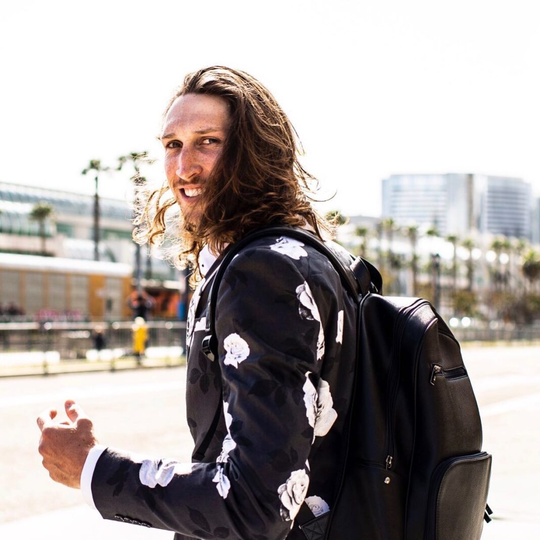 Is Matt Strahm Hair Real? Long Hairstyle – How Did He Grow His Hair ...