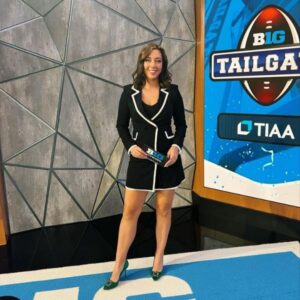 Nicole Auerbach Wikipedia And Age: All About College Football Insider ...
