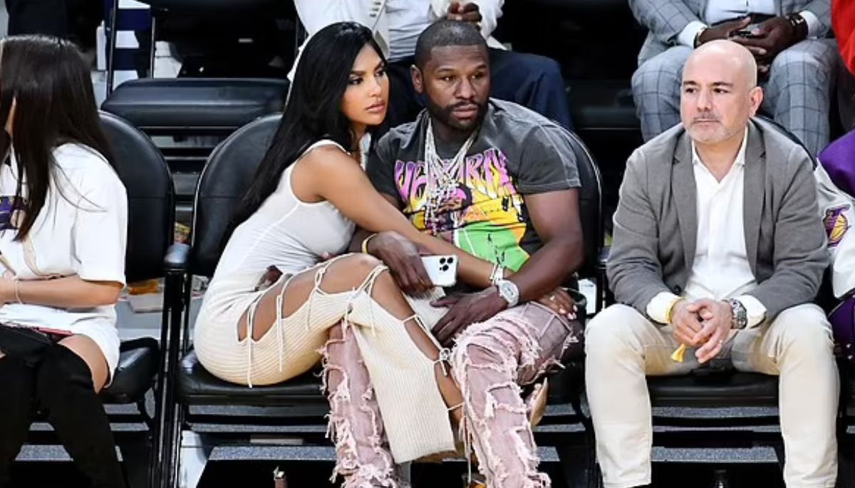 Gallienne Nabila Ethnicity And Age How Old Is Floyd Mayweather