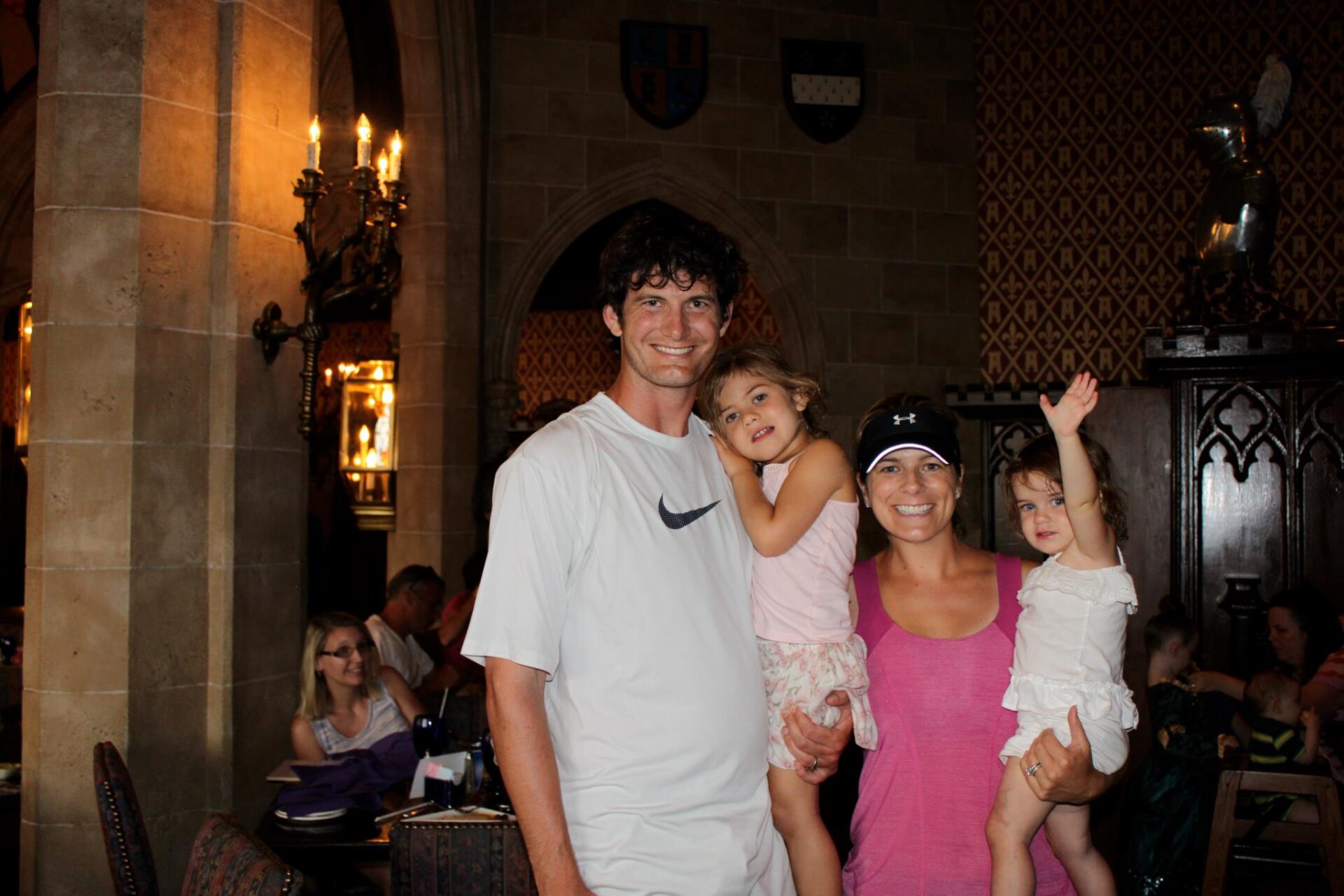 Who Are Logan And Tyler Dorsey, Ken Dorsey Daughter? Family - Players Bio