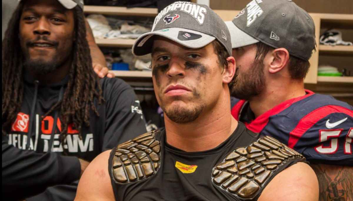 Brian Cushing Sister Michelle And Brother Michael Cushing - Players Bio