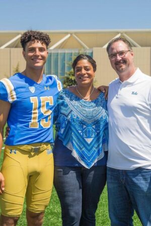 Who Are Sabine Robertson And Jonathan Phillips? Jaelan Phillips Parents ...