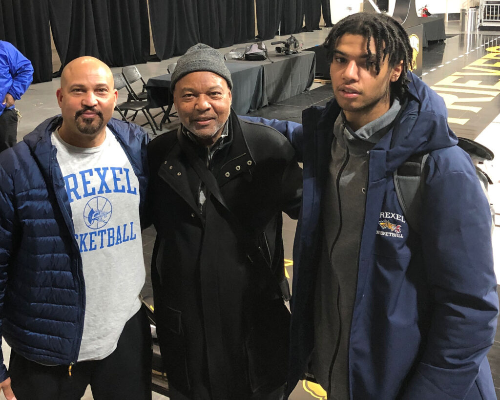 Meet TJ Bickerstaff Dad Tim And Mom Detra Bickerstaff - Players Bio