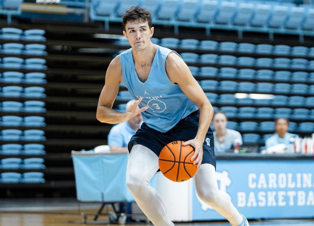 Who Are Mike and Rosemary Ryan? Cormac Ryan Parents - Players Bio