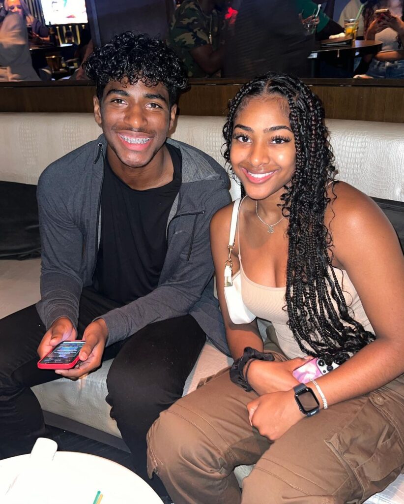 Who Are Theresa Nunn and Darren Kelly, Deja Kelly Parents? Family Tree - Players Bio