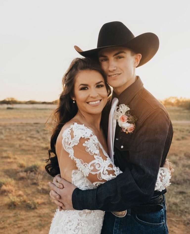 Who Is Paige Jones, Jess Lockwood Girlfriend? Age And Wiki - Players Bio