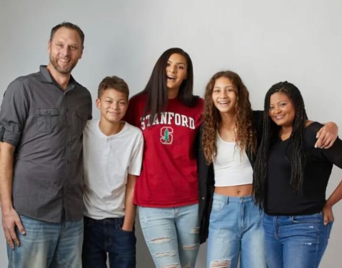 Is Lauren Betts Transgender? Basketball Player's Sexuality & Gender ...