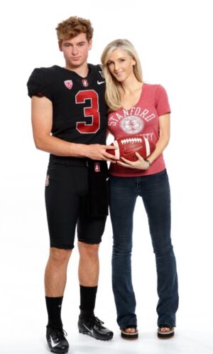 Miller Moss Parents: Mother Emily Kovner Moss And Father Eric Moss ...