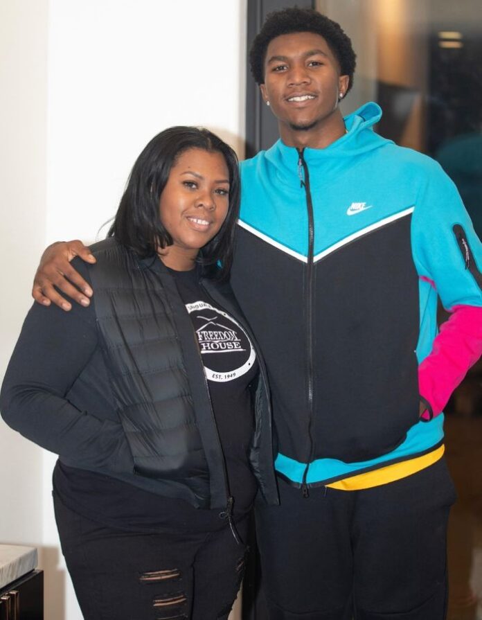 Shy Odom Dad: Step-Father Pierre Bennett Is His Inspiration - Players Bio