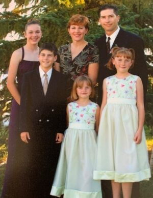 Janine Beckie Parents: Meet Father Gary And Mother Sheila - Players Bio