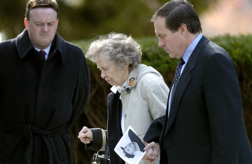 Bill Belichick Parents: Father Steve And Mother Jeannette - Players Bio