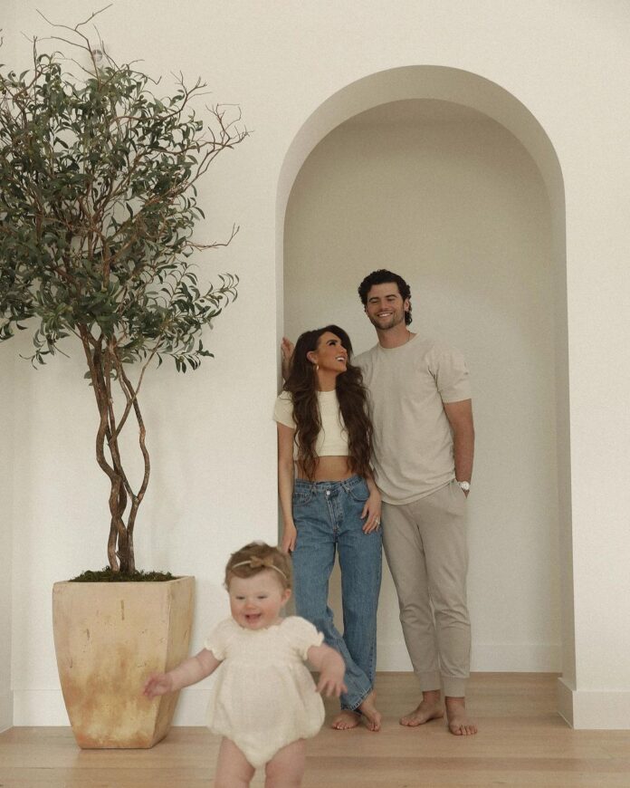 Kennedy Stidham Age And Wikipedia: Jarrett Stidham Wife & Tad Brown ...