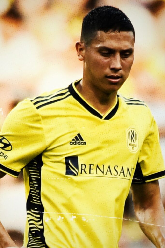 Sean Davis Parents: Mom Lynn Yamada Davis & Dad Keith Davis - Players Bio