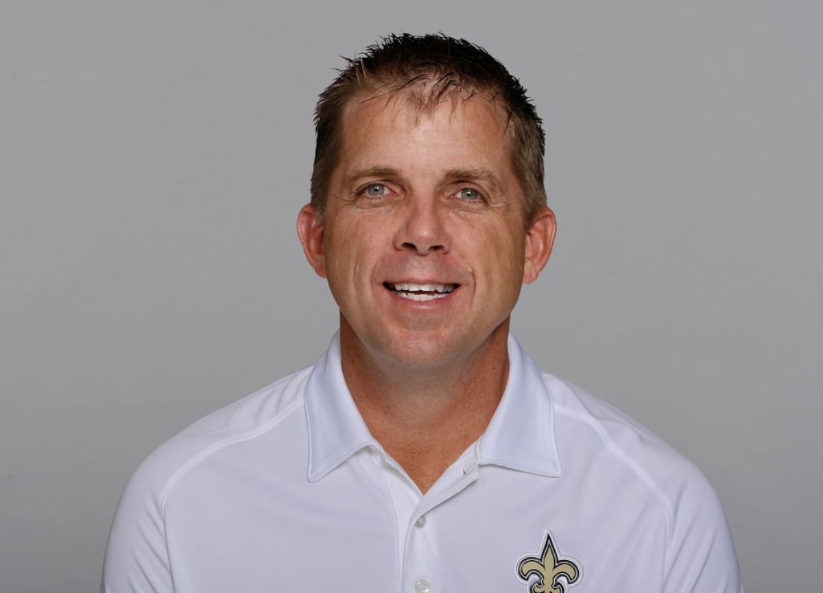 Is Sean Payton Racist? Fans Angry With His Treatment Of Russell Wilson ...