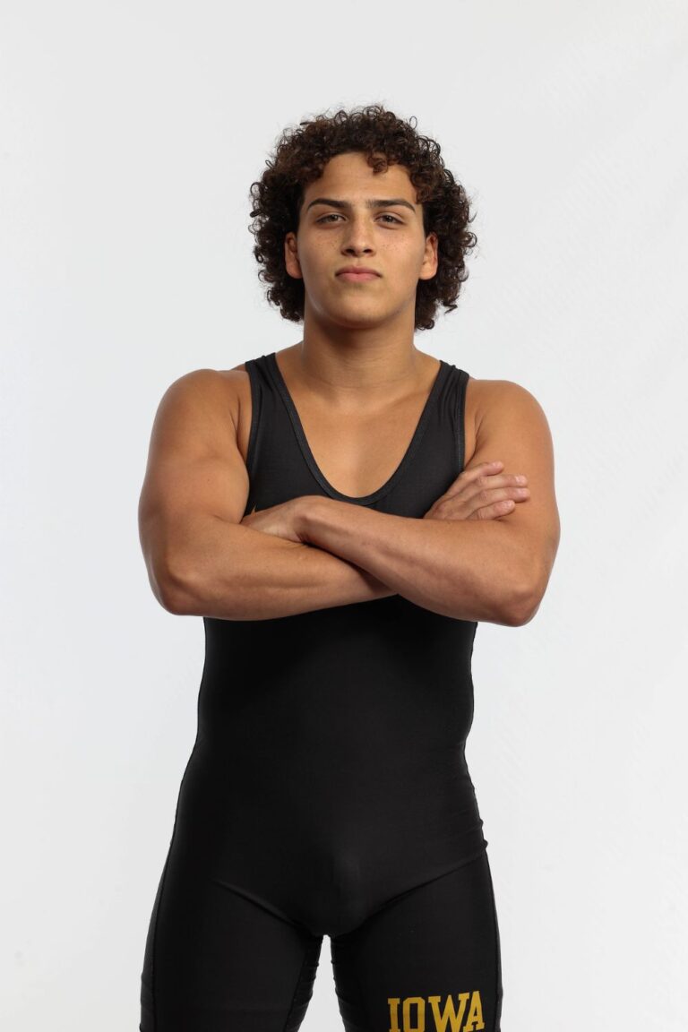 Sebastian Robles Siblings: Sister Czarina & Alezandra And Brother Rico ...