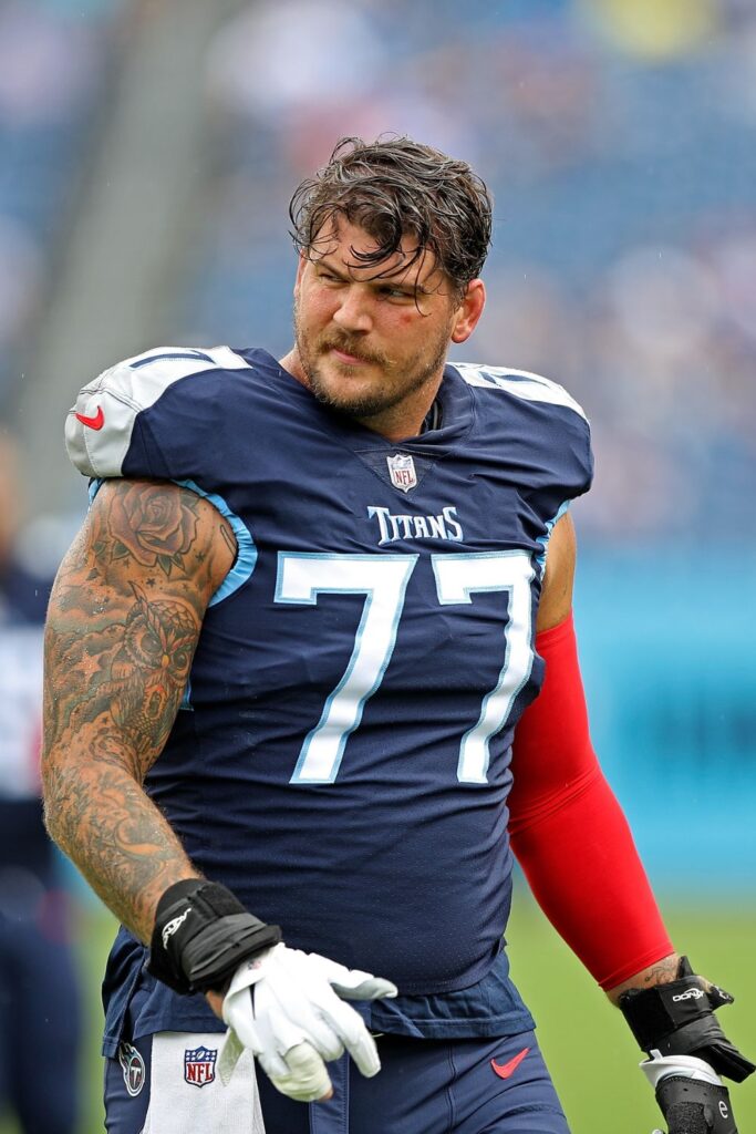 Taylor Lewan Weight Loss Journey: Diet And Workout Plan - Players Bio