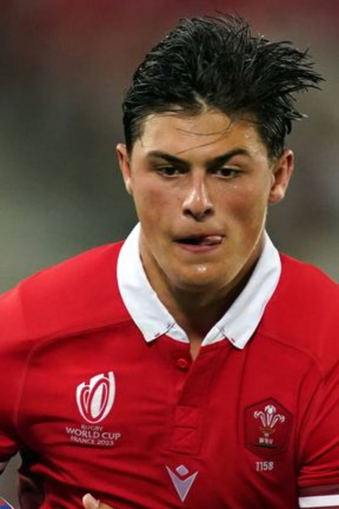 Louis Rees Zammit Net Worth & Salary 2024: How Much Will He Earn In NFL ...