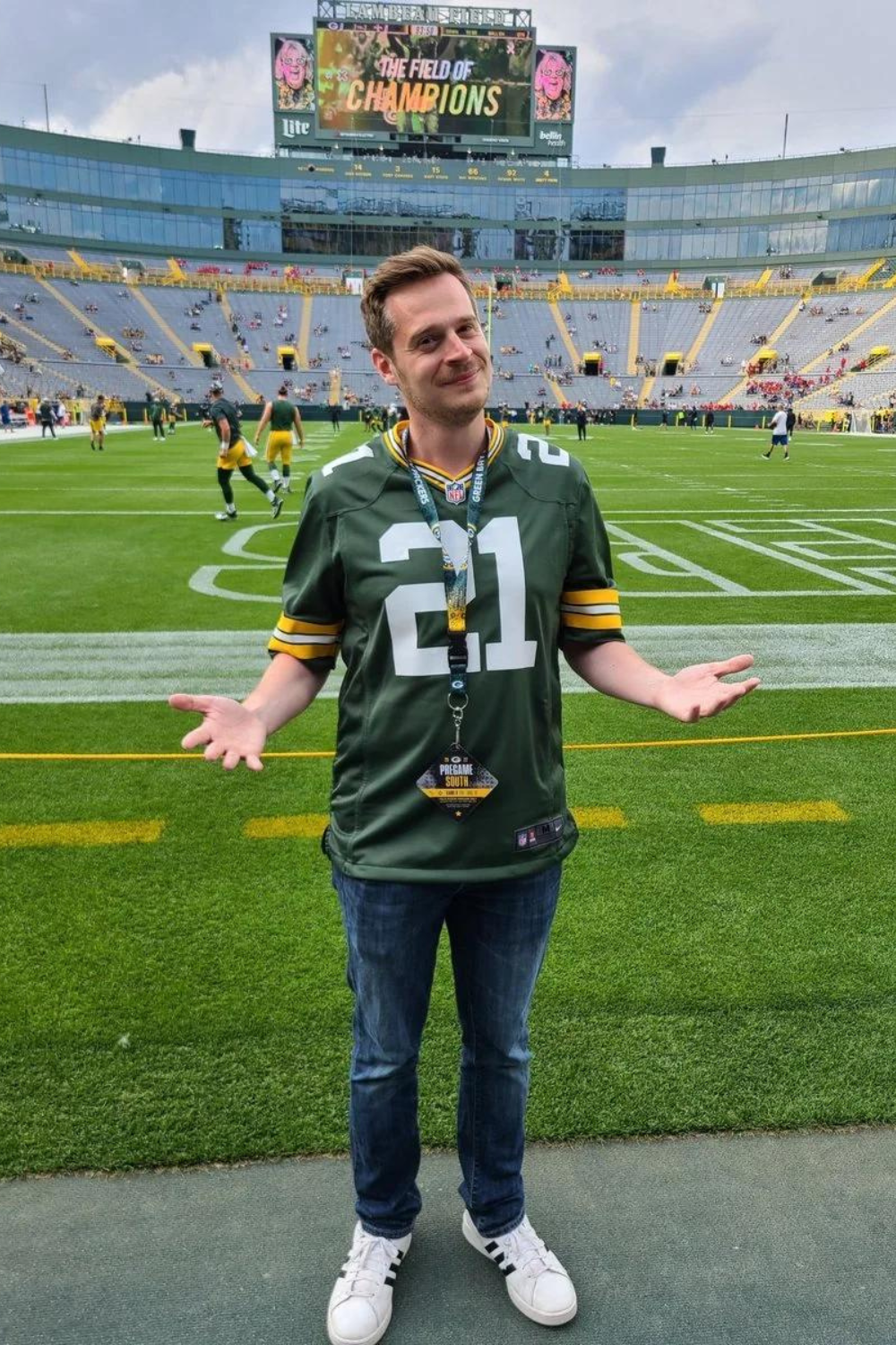 Tom Grossi Age And Wikipedia: Meet NFL Fan Of The Year 2023 - Players Bio