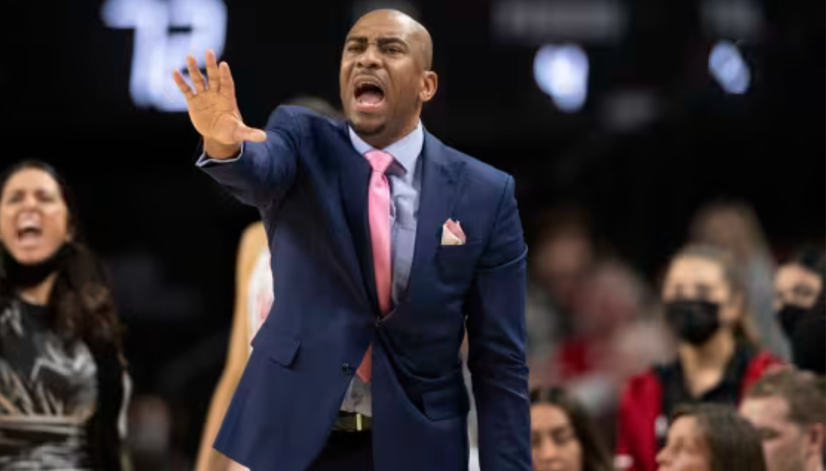 Chuck Love Age And Wikipedia: Coach Sued For Alleged Inappropriate ...
