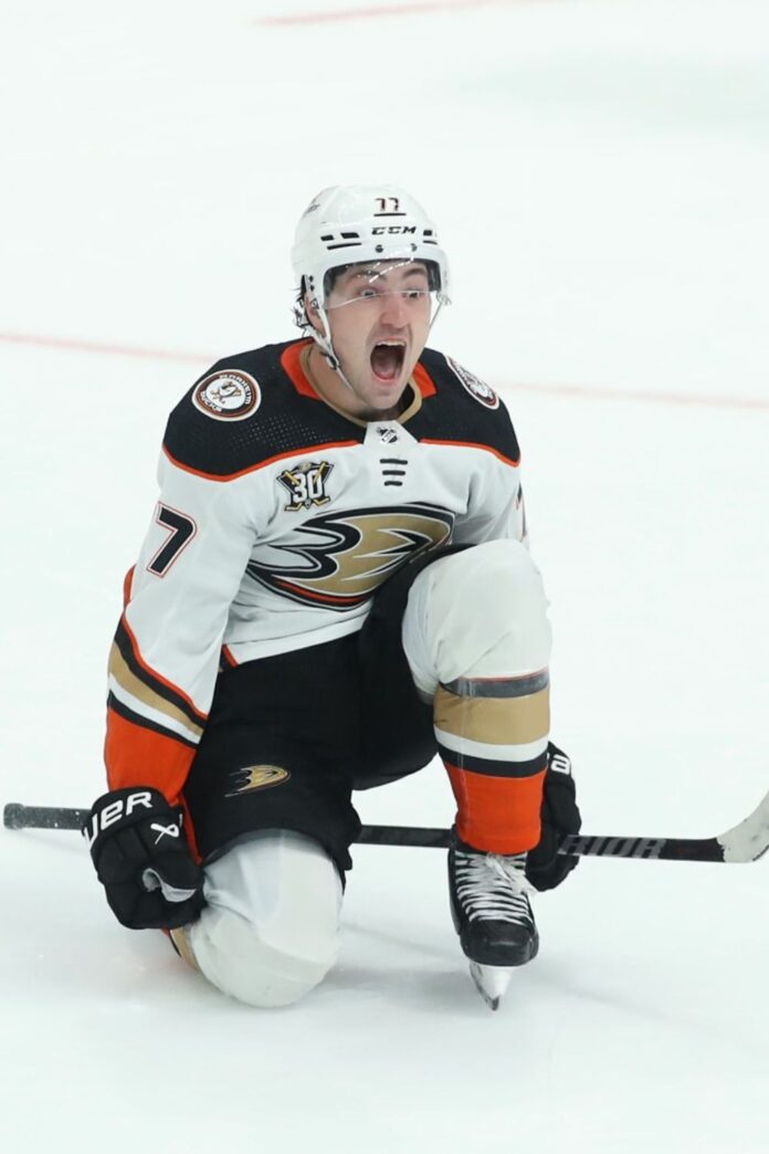 Frank Vatrano Wife Rebecca Vatrano: Married Life & Kids - Players Bio