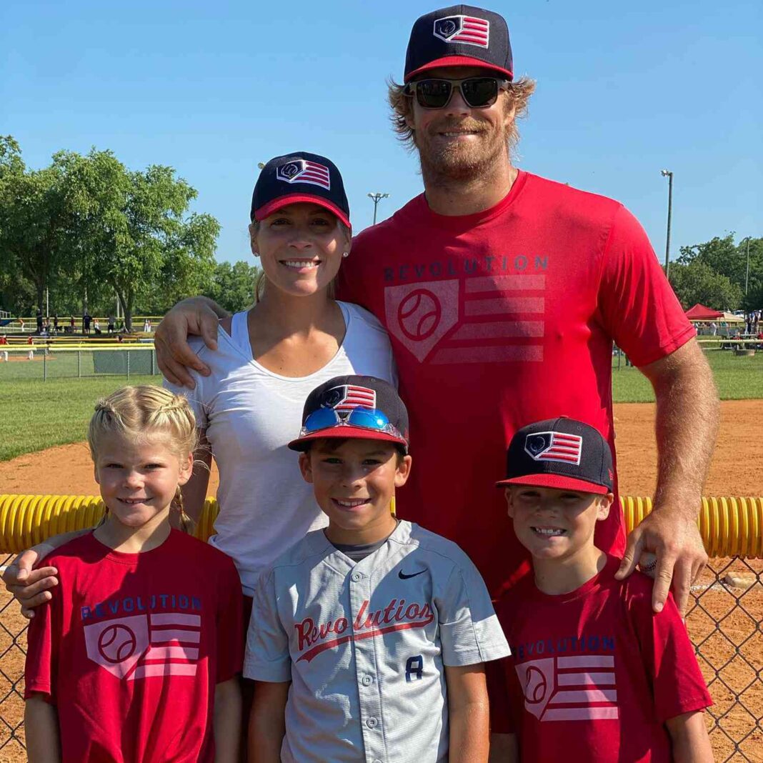 Does Greg Olsen Have A Sister? Brother Kevin & Chris Olsen, Jr ...
