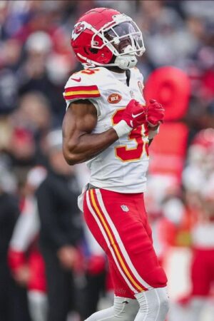 Jaylen Watson Net Worth 2024: Salary, Contract & Earnings - Players Bio