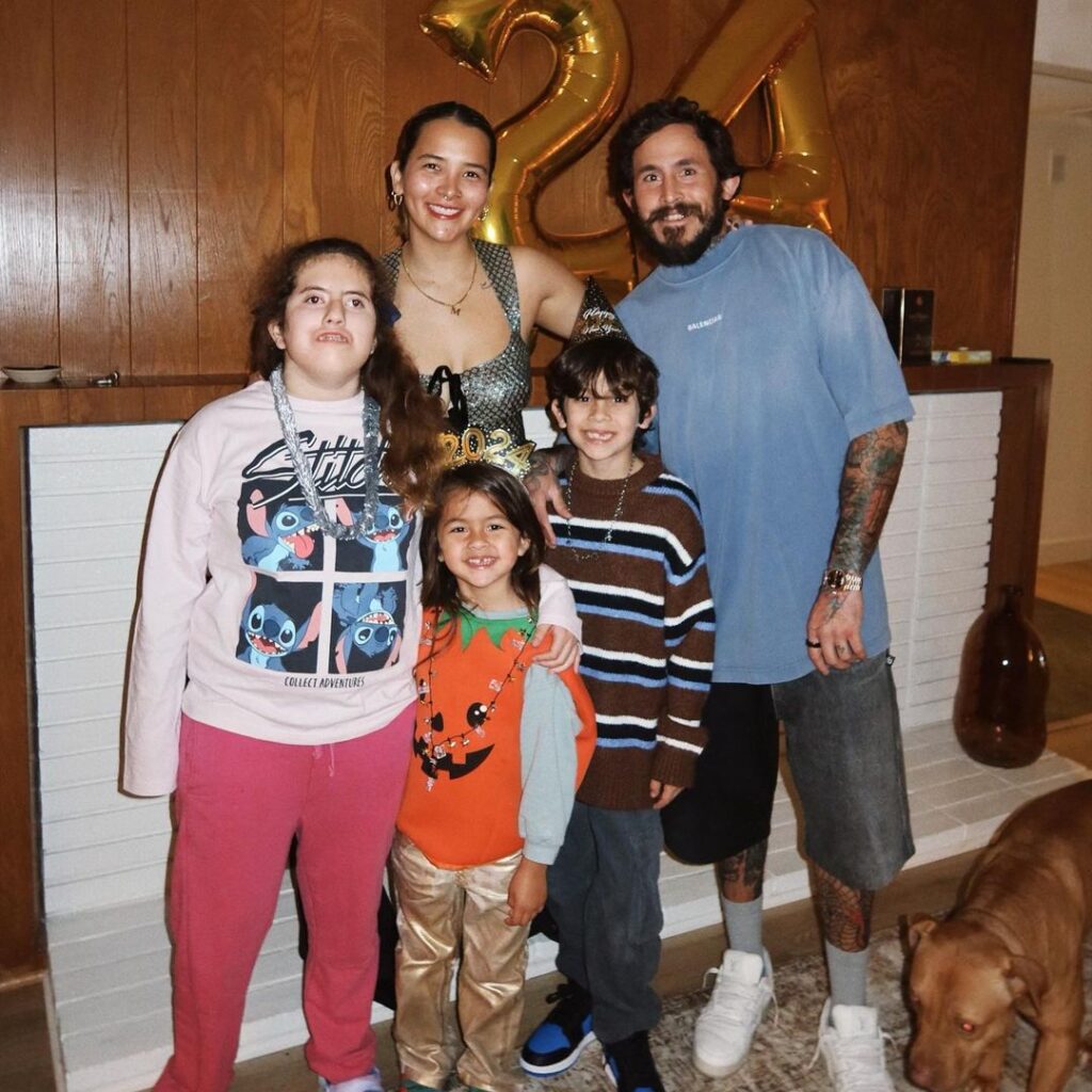 Does Chito Vera Have Brother? Parents & Family - Players Bio