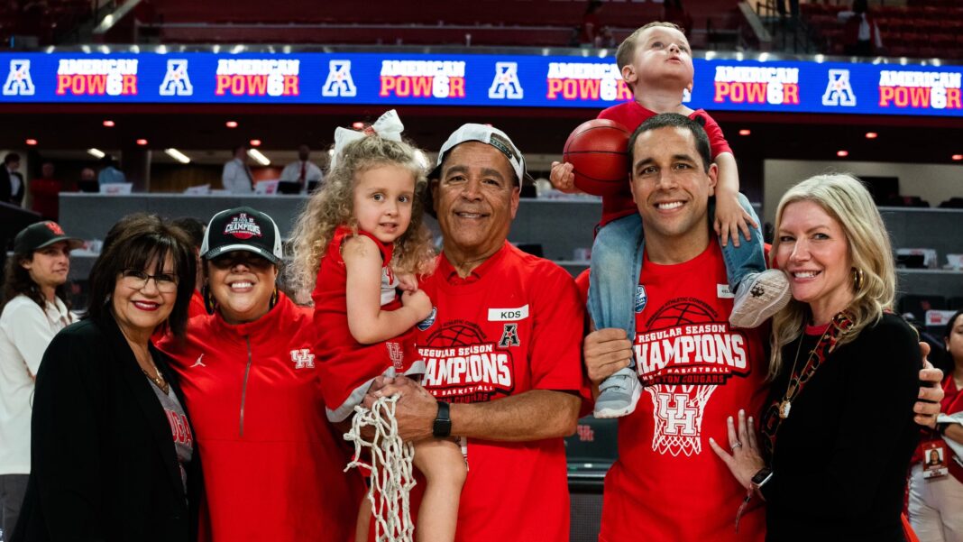 Kellen Sampson Age & Salary: All About Kelvin Sampson Son - Players Bio