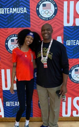 Vashti Cunningham Net Worth: How Rich Is Randall Cunningham Daughter ...
