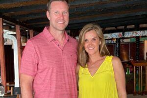 Who Is Carol Hoiberg, Fred Hoiberg Wife? Age And Wikipedia - Players Bio