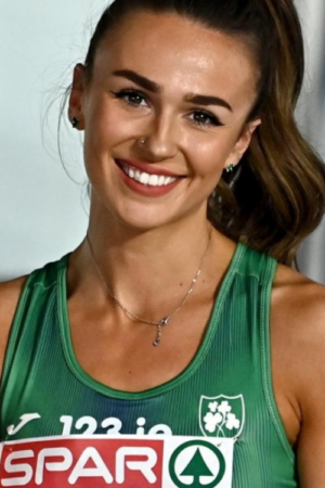 Who Is Sharlene Mawdsley Boyfriend? Parents & Family - Players Bio