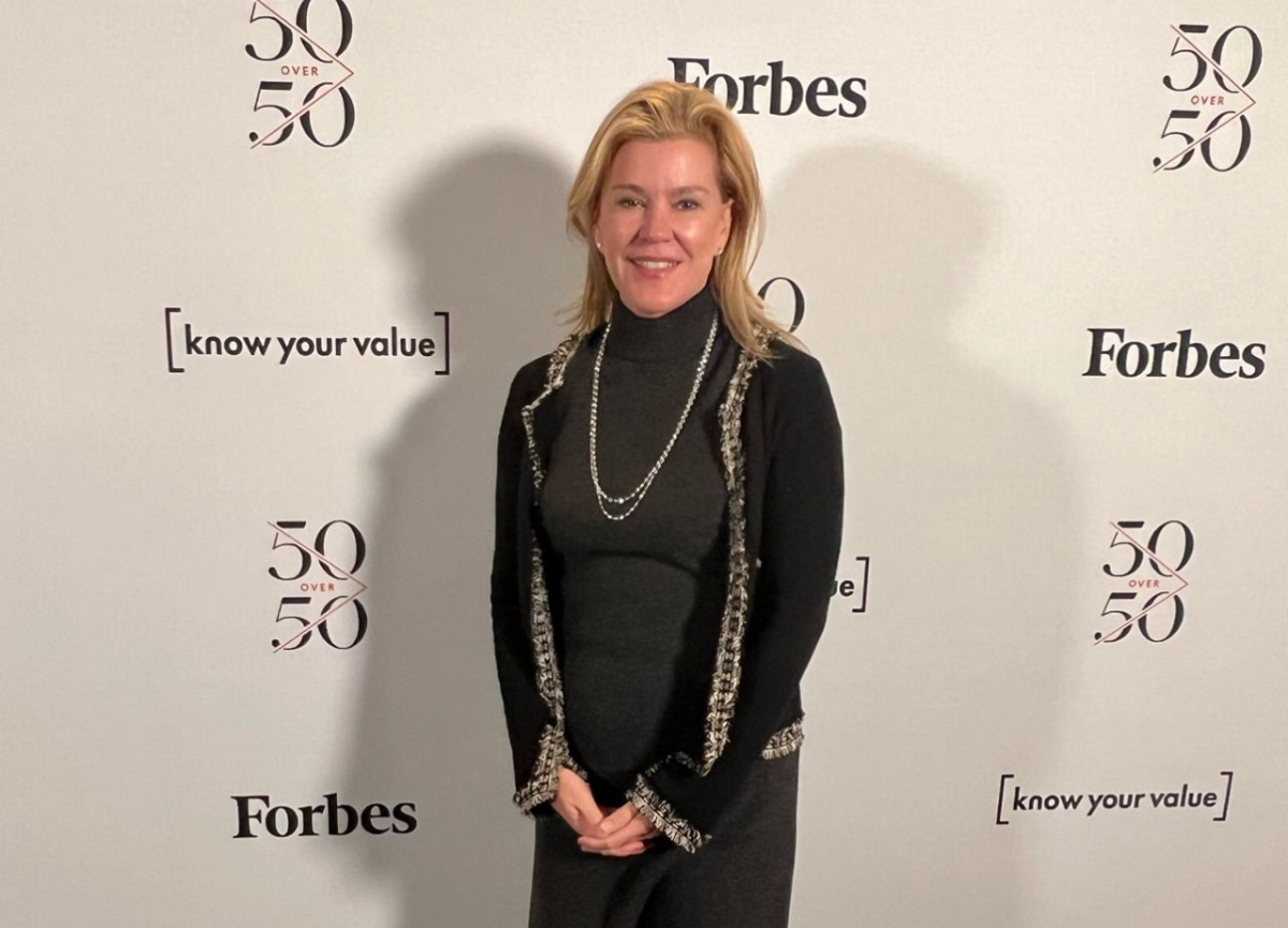 WWE Legend John Layfield’s Wife, Meredith Whitney, Is a Trailblazer in ...