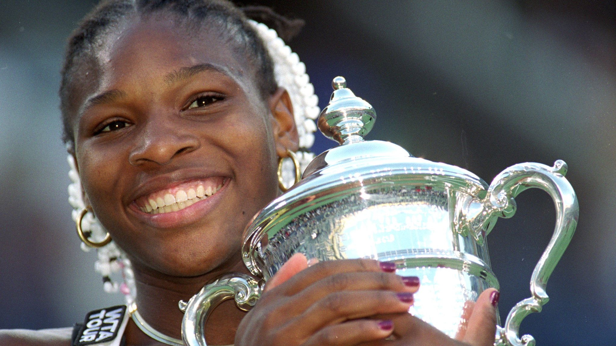 Serena Williams won her first Grand Slam title at 17 years old ...