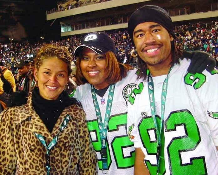 Late Carolina Panthers DE Reggie White's Marriage To Sara, Lasted 19 ...