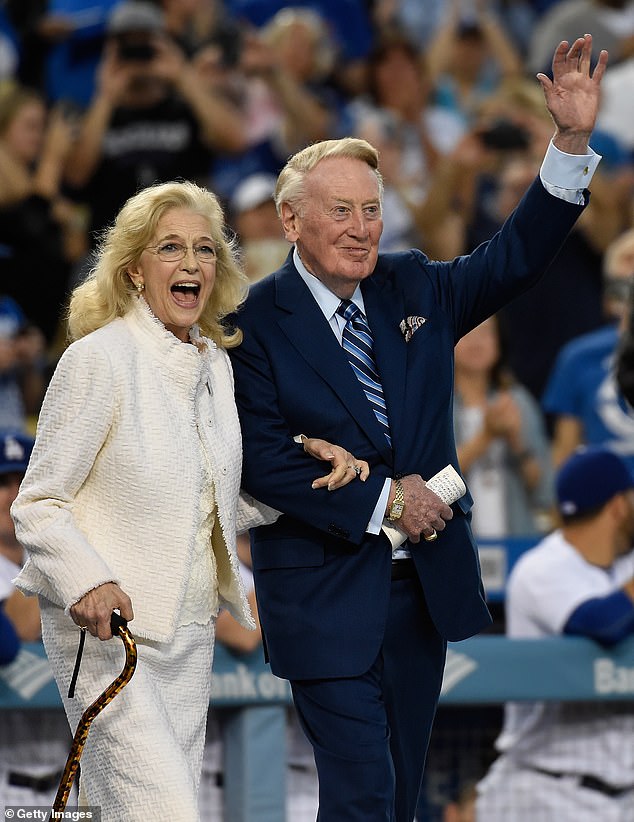 Vin Scully and his wife, Sandra Hunt Scully, at the Dodger Stadium in ...