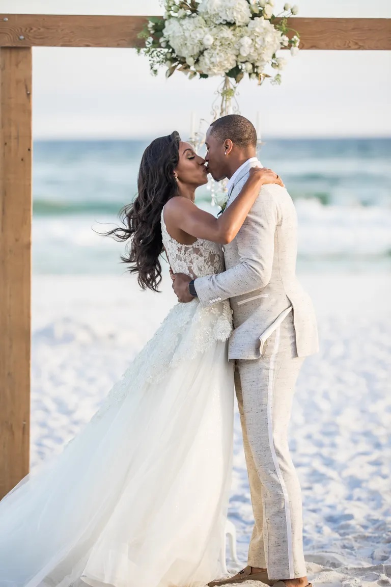 Tennessee-born Sportscaster Maria Taylor Found New Love with Her Second Husband, Jonathan Lee ...