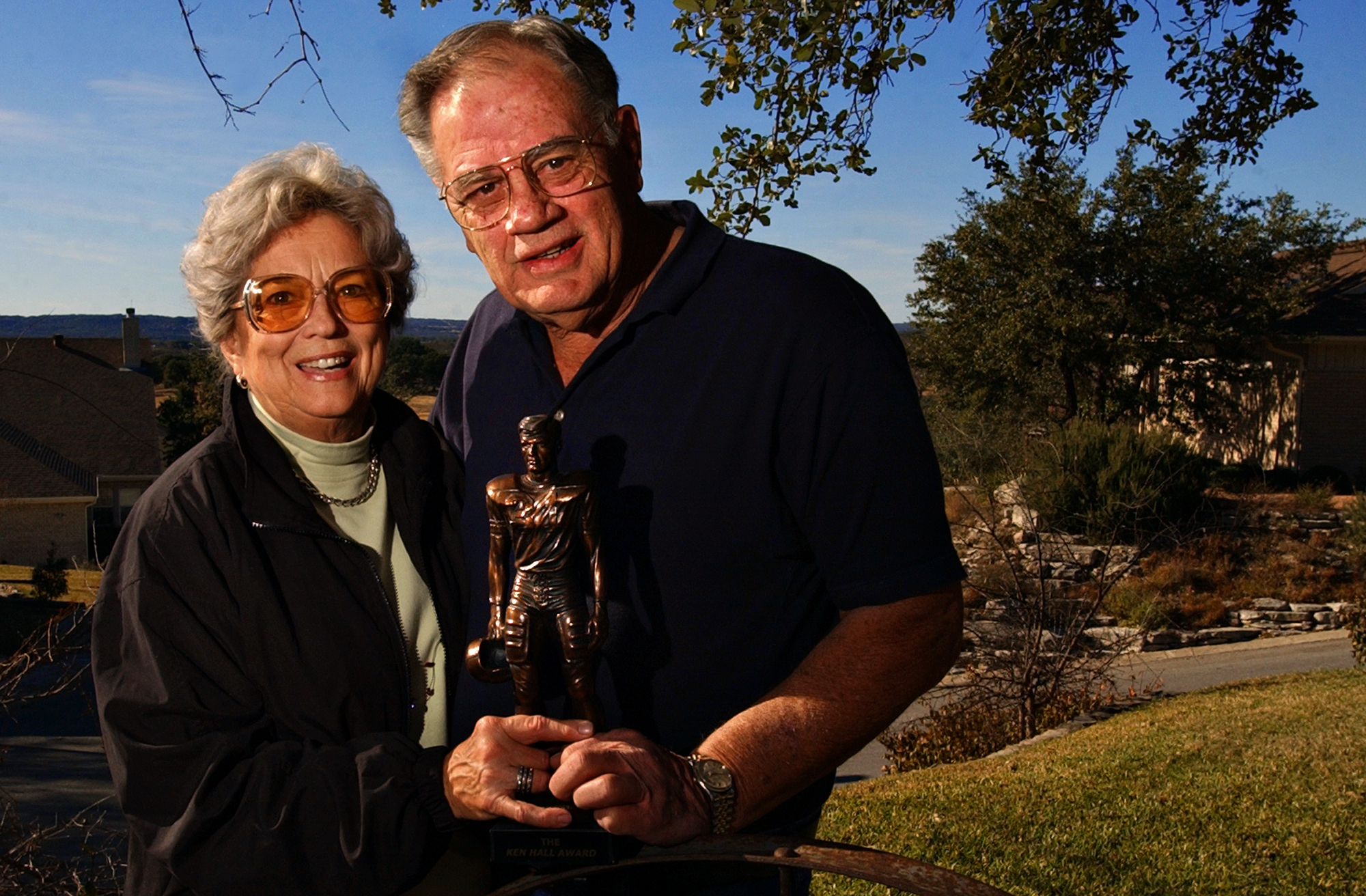 Texas HS Football Legend Ken Hall And Wife Gloria Ross Were High School ...